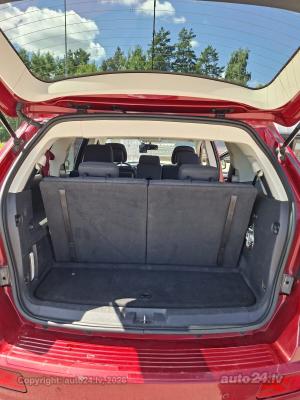 Red Dodge Journey 2010 in Riga, with an engine capacity of 2.00 L and mileage of 241 thousand km for 3000 €, photo 10 on AUTOMOTO.COM.LV