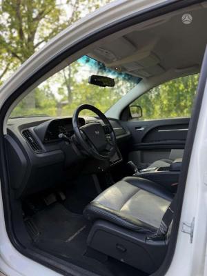 White Dodge Journey 2008 in Vilnius, with an engine capacity of 2.74 L and mileage of 206 thousand km for 2850 €, photo 6 on AUTOMOTO.COM.LV