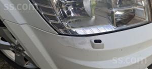 White Dodge Journey 2010 in Riga, with an engine capacity of 2.70 L and mileage of 241 thousand km for 2900 €, photo 4 on AUTOMOTO.COM.LV