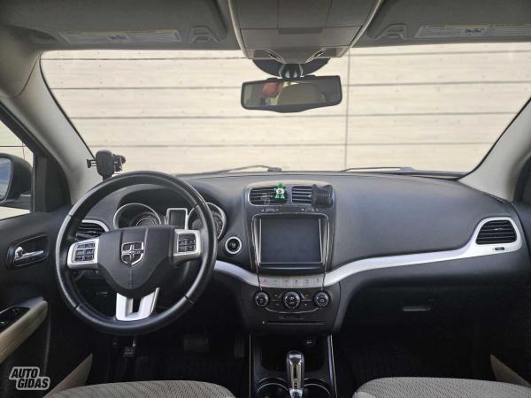 White Dodge Journey 2014 in Vilnius, with an engine capacity of 2.40 L and mileage of 198 thousand km for 4700 €, photo 5 on AUTOMOTO.COM.LV