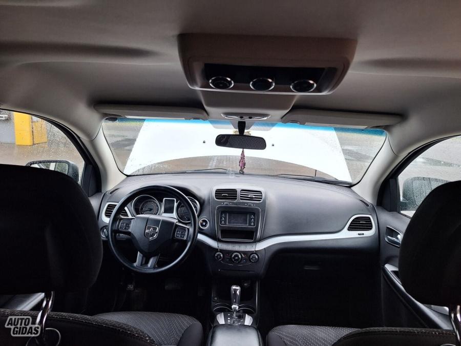 Белый Додж Джорни 2015 в Каунас, объемом двигателя 2.40 л и пробегом 180 тыс. км за 7000 €, фото 11 на AUTOMOTO.COM.LV