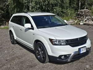 White Dodge Journey 2017 in Siauliai, with an engine capacity of 3.61 L and mileage of 157 thousand km for 8200 €, photo  on AUTOMOTO.COM.LV