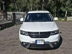 White Dodge Journey 2017 in Siauliai, with an engine capacity of 3.61 L and mileage of 157 thousand km for 8200 €, photo 4 on AUTOMOTO.COM.LV