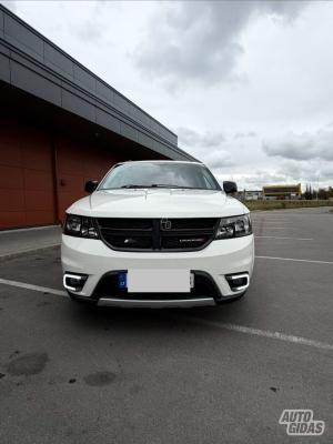 Balts Dodge Journey 2018 Šauļi, ar dzinēja tilpumu 3.60 L un nobraukumu 255 tūkst. km par 10500 €, foto  vietnē AUTOMOTO.COM.LV