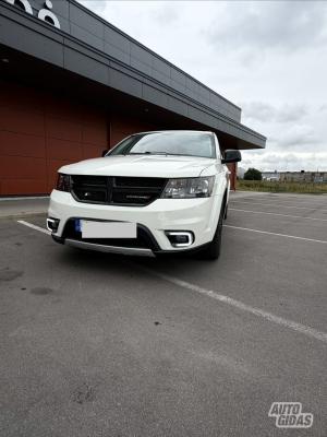 Balts Dodge Journey 2018 Šauļi, ar dzinēja tilpumu 3.60 L un nobraukumu 255 tūkst. km par 10500 €, foto 3 vietnē AUTOMOTO.COM.LV