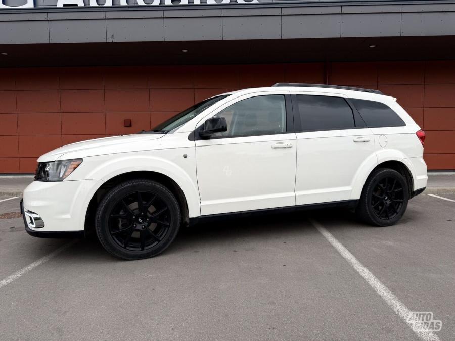 Balts Dodge Journey 2018 Šauļi, ar dzinēja tilpumu 3.60 L un nobraukumu 255 tūkst. km par 10500 €, foto 6 vietnē AUTOMOTO.COM.LV