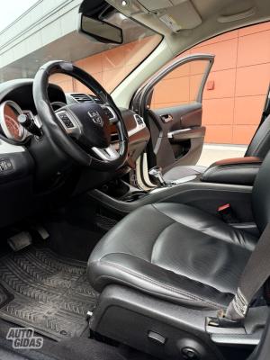 Balts Dodge Journey 2018 Šauļi, ar dzinēja tilpumu 3.60 L un nobraukumu 255 tūkst. km par 10500 €, foto 25 vietnē AUTOMOTO.COM.LV
