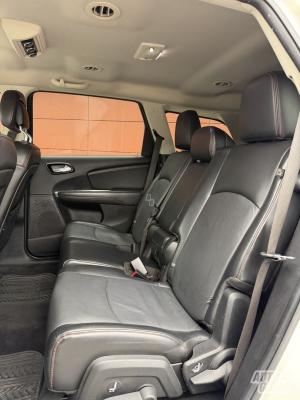 Balts Dodge Journey 2018 Šauļi, ar dzinēja tilpumu 3.60 L un nobraukumu 255 tūkst. km par 10500 €, foto 26 vietnē AUTOMOTO.COM.LV