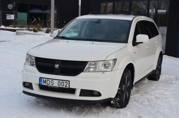 Balts Dodge Journey 2008 Šauļi, ar dzinēja tilpumu 2.00 L un nobraukumu 263 tūkst. km par 3200 €, foto 3 vietnē AUTOMOTO.COM.LV