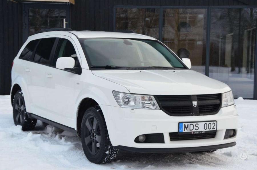 Balts Dodge Journey 2008 Šauļi, ar dzinēja tilpumu 2.00 L un nobraukumu 263 tūkst. km par 3200 €, foto 5 vietnē AUTOMOTO.COM.LV