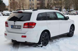 Balts Dodge Journey 2008 Šauļi, ar dzinēja tilpumu 2.00 L un nobraukumu 263 tūkst. km par 3200 €, foto 11 vietnē AUTOMOTO.COM.LV