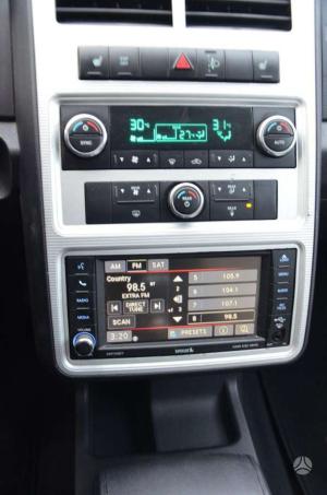 Balts Dodge Journey 2008 Šauļi, ar dzinēja tilpumu 2.00 L un nobraukumu 263 tūkst. km par 3200 €, foto 26 vietnē AUTOMOTO.COM.LV