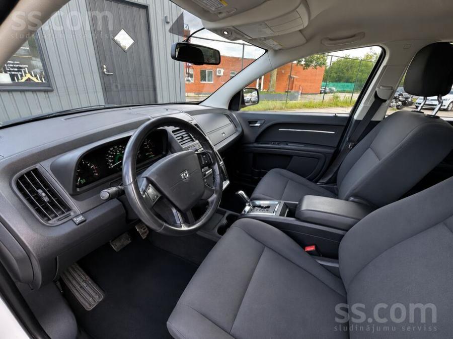 Balts Dodge Journey 2010 Rīga, ar dzinēja tilpumu 2.70 L un nobraukumu 240 tūkst. km par 2890 €, foto 10 vietnē AUTOMOTO.COM.LV