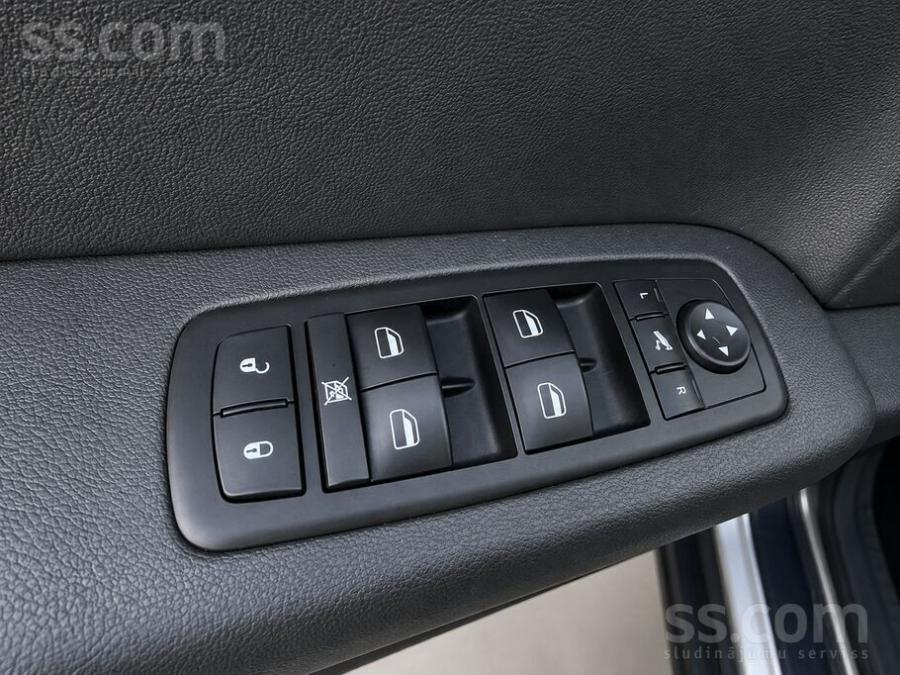 Balts Dodge Journey 2010 Rīga, ar dzinēja tilpumu 2.70 L un nobraukumu 240 tūkst. km par 2890 €, foto 16 vietnē AUTOMOTO.COM.LV