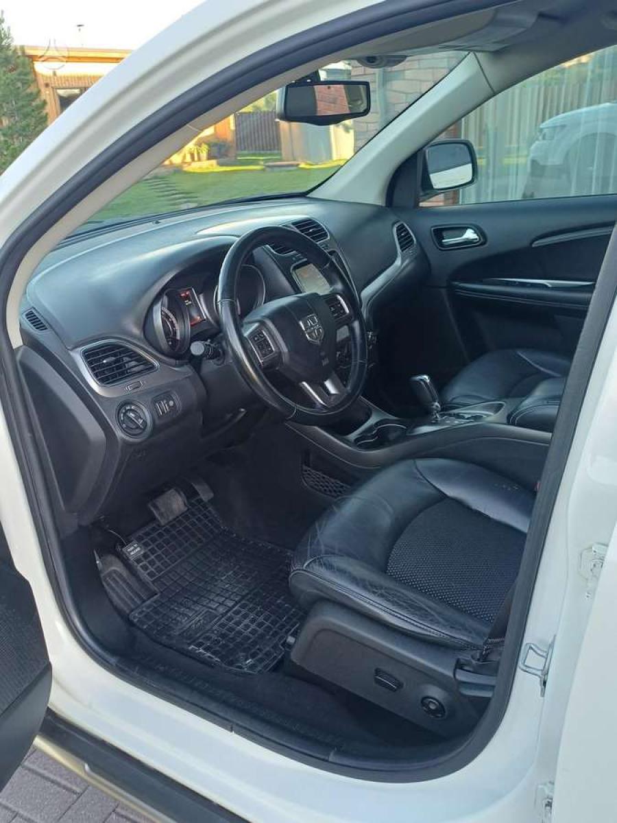 Balts Dodge Journey 2018 Šauļi, ar dzinēja tilpumu 3.60 L un nobraukumu 161 tūkst. km par 11800 €, foto 13 vietnē AUTOMOTO.COM.LV