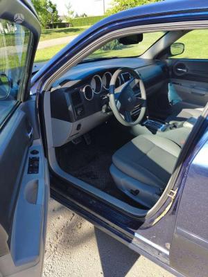 Blue Dodge Magnum 2005 in Kaunas, with an engine capacity of 2.74 L and mileage of 202 thousand km for 2999 €, photo 10 on AUTOMOTO.COM.LV