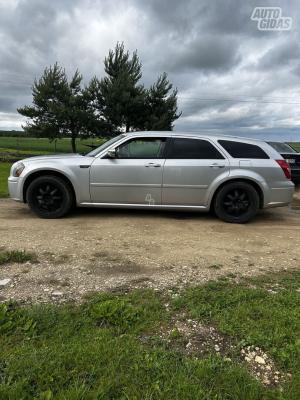 Grey Dodge Magnum 2005 in Siauliai, with an engine capacity of 2.70 L and mileage of 239 thousand km for 1000 €, photo 4 on AUTOMOTO.COM.LV