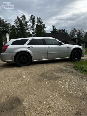 Grey Dodge Magnum 2005 in Siauliai, with an engine capacity of 2.70 L and mileage of 239 thousand km for 1000 €, photo 7 on AUTOMOTO.COM.LV