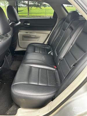 Grey Dodge Magnum 2005 in Siauliai, with an engine capacity of 2.70 L and mileage of 239 thousand km for 1000 €, photo 10 on AUTOMOTO.COM.LV