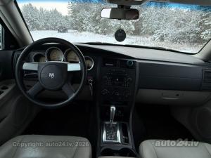 Dodge Magnum 2005 in Daugavpils, with an engine capacity of 3.50 L and mileage of 115 thousand km for 6000 €, photo 8 on AUTOMOTO.COM.LV