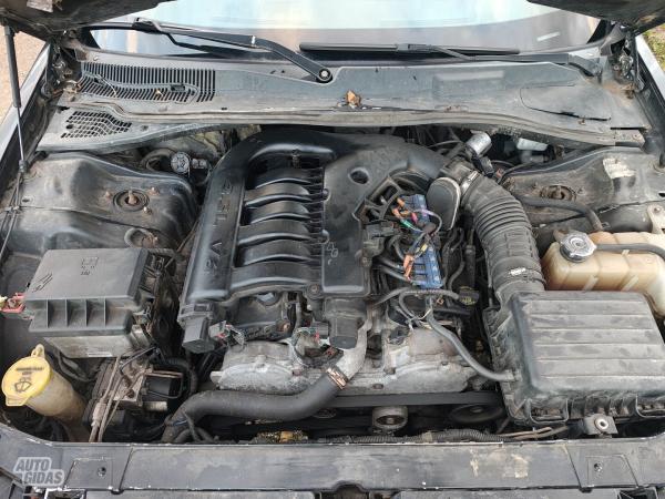 Додж Магнум 2007 в Паневежис, объемом двигателя 3.50 л и пробегом 230 тыс. км за 1600 €, фото 7 на AUTOMOTO.COM.LV