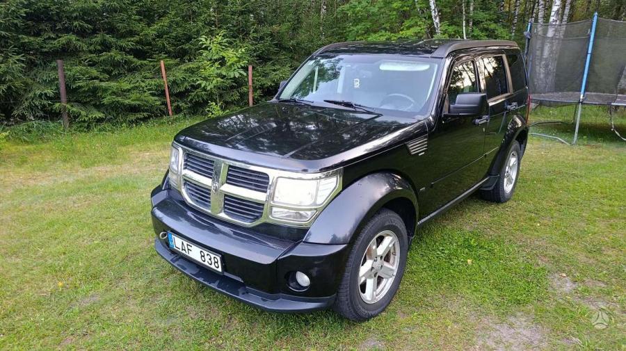 Melns Dodge Nitro 2007 Kauņa, ar dzinēja tilpumu 2.78 L un nobraukumu 0 tūkst. km par 3700 €, foto 5 vietnē AUTOMOTO.COM.LV