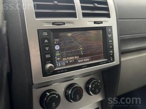 Melns Dodge Nitro 2007 Rīga, ar dzinēja tilpumu 2.80 L un nobraukumu 328 tūkst. km par 4900 €, foto 15 vietnē AUTOMOTO.COM.LV
