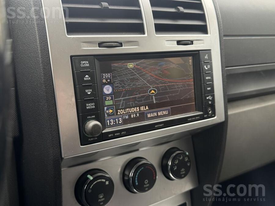 Melns Dodge Nitro 2007 Rīga, ar dzinēja tilpumu 2.80 L un nobraukumu 328 tūkst. km par 4900 €, foto 15 vietnē AUTOMOTO.COM.LV