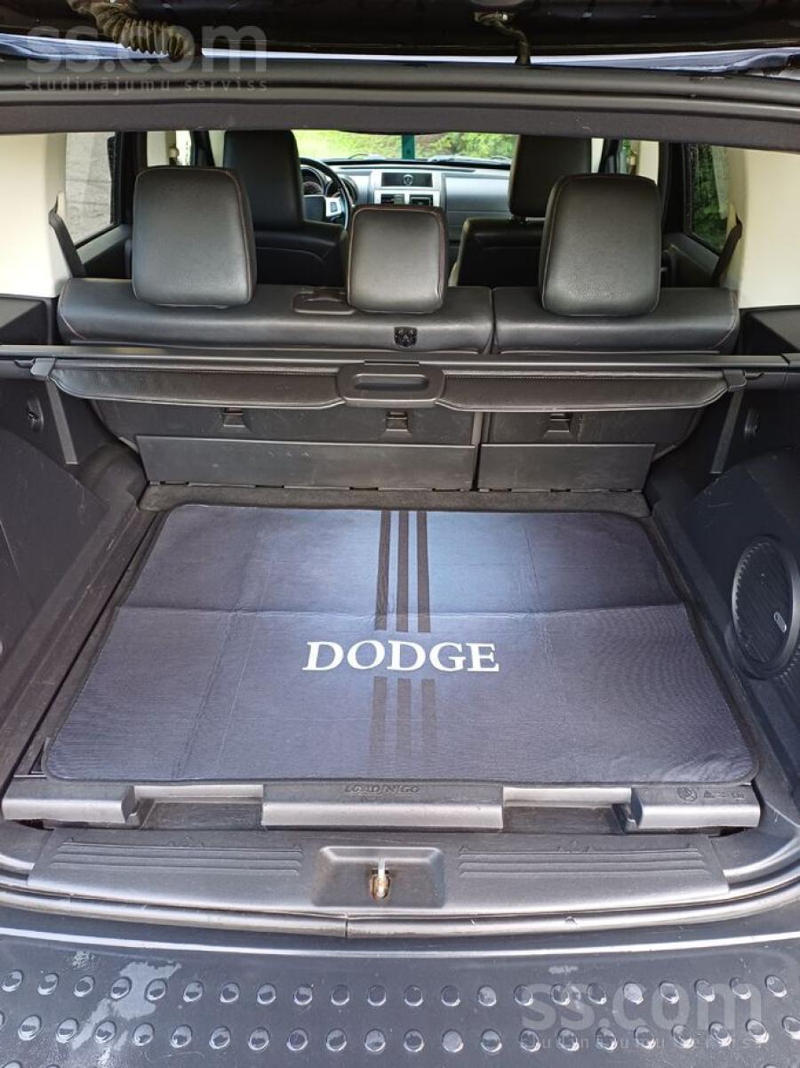 Melns Dodge Nitro 2008 Talsi, ar dzinēja tilpumu 2.80 L un nobraukumu 277 tūkst. km par 5500 €, foto 16 vietnē AUTOMOTO.COM.LV