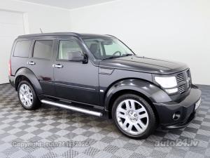 Melns Dodge Nitro 2008 Tallina, ar dzinēja tilpumu 2.80 L un nobraukumu 269 tūkst. km par 3999 €, foto  vietnē AUTOMOTO.COM.LV