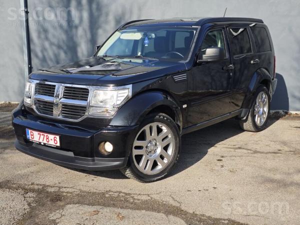 Melns Dodge Nitro 2010 Ogre, ar dzinēja tilpumu 2.80 L un nobraukumu 208 tūkst. km par 6275 €, foto 1 vietnē AUTOMOTO.COM.LV