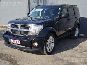 Melns Dodge Nitro 2010 Ogre, ar dzinēja tilpumu 2.80 L un nobraukumu 208 tūkst. km par 6275 €, foto 4 vietnē AUTOMOTO.COM.LV