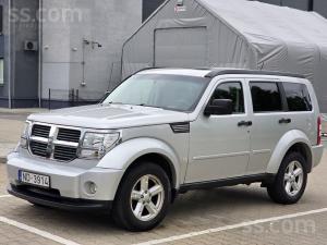 Dodge Nitro 2007 in Riga, with an engine capacity of 2.80 L and mileage of 223 thousand km for 4300 €, photo 8 on AUTOMOTO.COM.LV