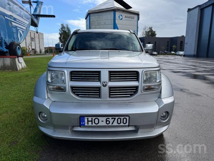Dodge Nitro 2011 Rīga, ar dzinēja tilpumu 4.00 L un nobraukumu 193 tūkst. km par 6400 €, foto 7 vietnē AUTOMOTO.COM.LV