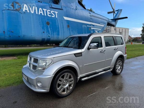 Додж Нитро 2011 в Рига, объемом двигателя 4.00 л и пробегом 193 тыс. км за 5500 €, фото 4 на AUTOMOTO.COM.LV
