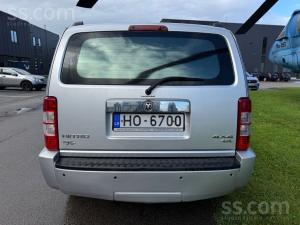 Додж Нитро 2011 в Рига, объемом двигателя 4.00 л и пробегом 193 тыс. км за 5500 €, фото 9 на AUTOMOTO.COM.LV