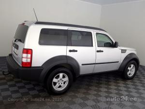 Grey Dodge Nitro 2007 in Tallinn, with an engine capacity of 2.80 L and mileage of 332 thousand km for 2499 €, photo 3 on AUTOMOTO.COM.LV
