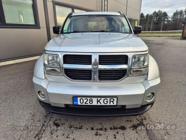 Grey Dodge Nitro 2007 in Parnu, with an engine capacity of 2.80 L and mileage of 198 thousand km for 5700 €, photo 2 on AUTOMOTO.COM.LV