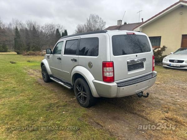 Pelēks Dodge Nitro 2007 Tartu, ar dzinēja tilpumu 2.80 L un nobraukumu 312 tūkst. km par 4490 €, foto 5 vietnē AUTOMOTO.COM.LV