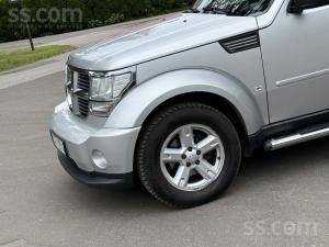 Pelēks Dodge Nitro 2007 Jūrmala, ar dzinēja tilpumu 2.80 L un nobraukumu 0 tūkst. km par 3950 €, foto 6 vietnē AUTOMOTO.COM.LV