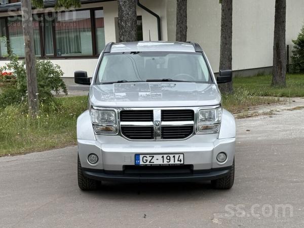 Серый Додж Нитро 2007 в Юрмала, объемом двигателя 2.80 л и пробегом 0 тыс. км за 3950 €, фото 6 на AUTOMOTO.COM.LV