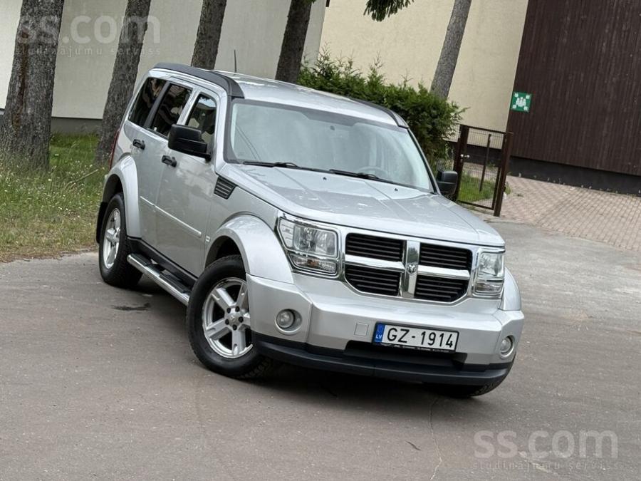 Pelēks Dodge Nitro 2007 Jūrmala, ar dzinēja tilpumu 2.80 L un nobraukumu 0 tūkst. km par 3950 €, foto 11 vietnē AUTOMOTO.COM.LV