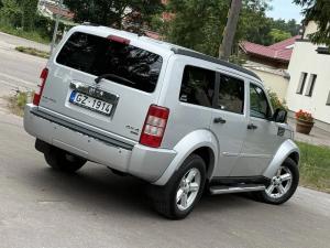 Pelēks Dodge Nitro 2007 Jūrmala, ar dzinēja tilpumu 2.80 L un nobraukumu 268 tūkst. km par 3950 €, foto 19 vietnē AUTOMOTO.COM.LV