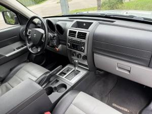 Pelēks Dodge Nitro 2007 Jūrmala, ar dzinēja tilpumu 2.80 L un nobraukumu 268 tūkst. km par 3950 €, foto 23 vietnē AUTOMOTO.COM.LV