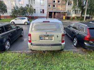 Pelēks Dodge Nitro 2008 Rīga, ar dzinēja tilpumu 2.80 L un nobraukumu 285 tūkst. km par 2500 €, foto 4 vietnē AUTOMOTO.COM.LV
