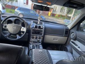 Pelēks Dodge Nitro 2008 Rīga, ar dzinēja tilpumu 2.80 L un nobraukumu 285 tūkst. km par 2500 €, foto 8 vietnē AUTOMOTO.COM.LV