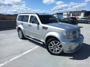Grey Dodge Nitro 2011 in Riga, with an engine capacity of 4.00 L and mileage of 194 thousand km for 3900 €, photo 7 on AUTOMOTO.COM.LV