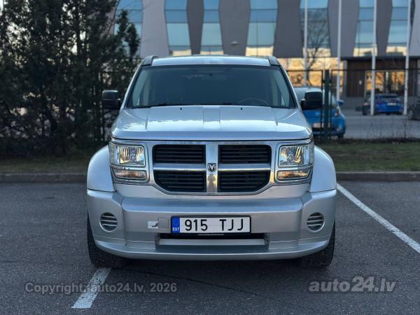 Pelēks Dodge Nitro 2007 Tallina, ar dzinēja tilpumu 2.80 L un nobraukumu 296 tūkst. km par 2999 €, foto 3 vietnē AUTOMOTO.COM.LV