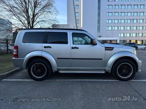 Pelēks Dodge Nitro 2007 Tallina, ar dzinēja tilpumu 2.80 L un nobraukumu 296 tūkst. km par 2999 €, foto 5 vietnē AUTOMOTO.COM.LV