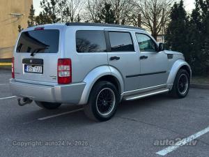 Pelēks Dodge Nitro 2007 Tallina, ar dzinēja tilpumu 2.80 L un nobraukumu 296 tūkst. km par 2999 €, foto 8 vietnē AUTOMOTO.COM.LV